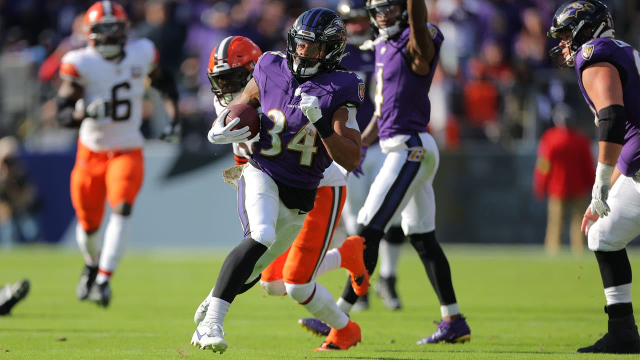 Keaton Mitchell Explodes for 32-Yard Catch and Run | Ravens-Browns ...