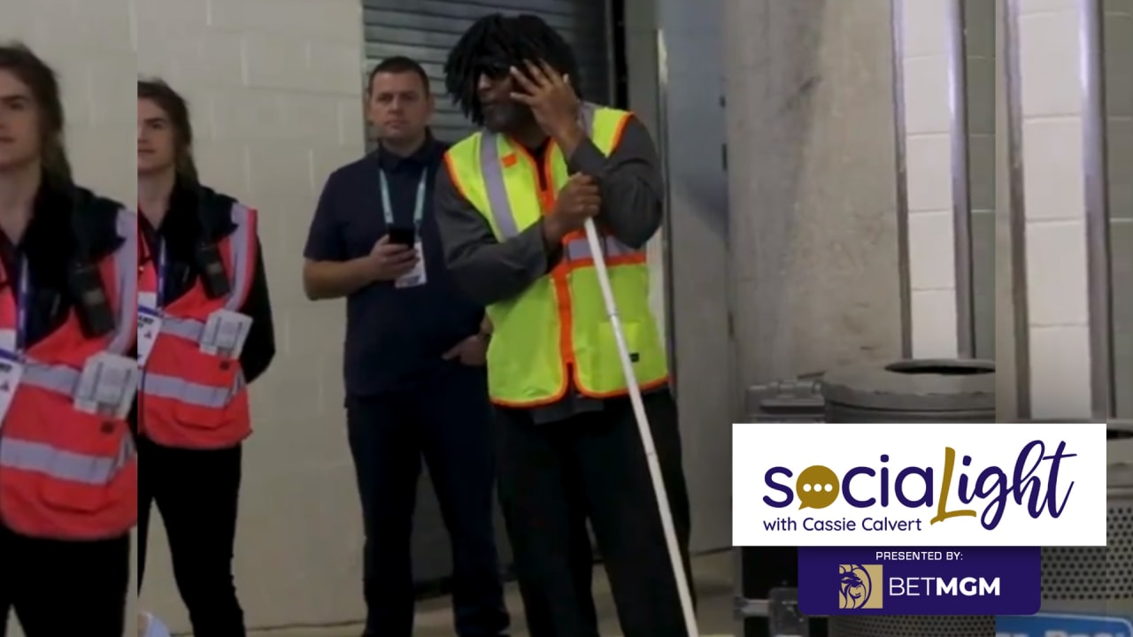 Ray Lewis Goes Undercover at the Pro Bow