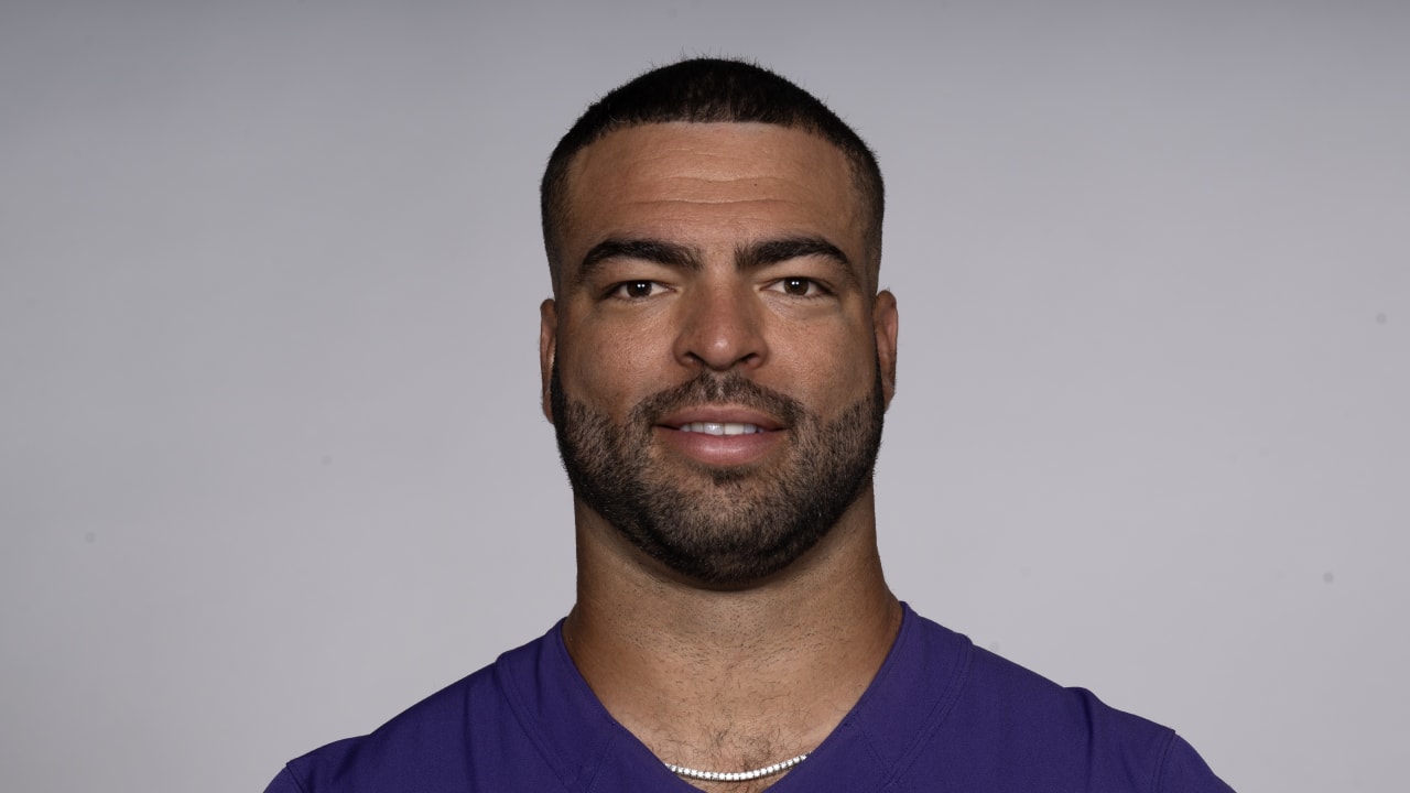 Kyle Van Noy