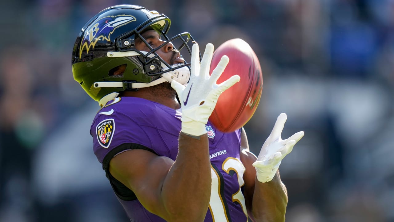 Devin Duvernay Leaves With Back Injury