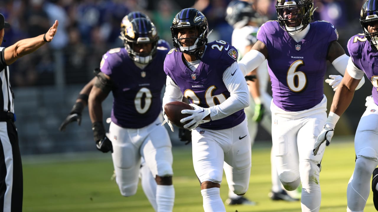 Geno to Geno! Geno Stone Picks Off Geno Smith for Sixth Interception ...