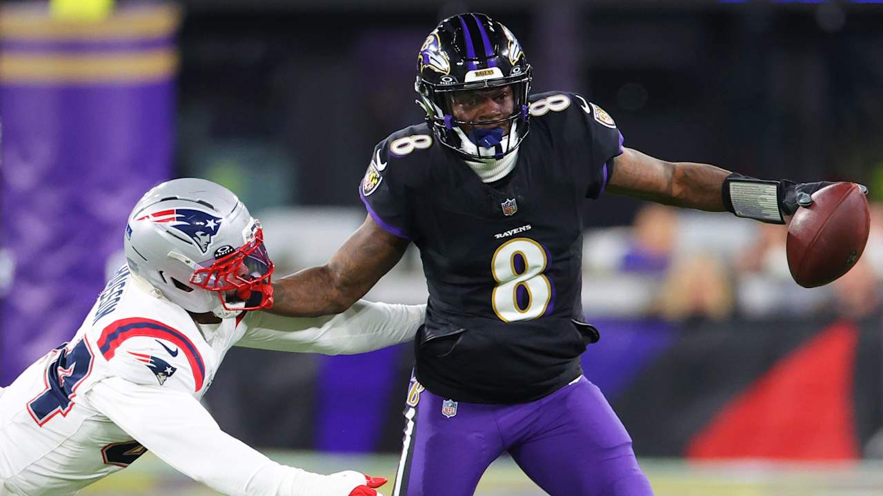 Lamar Jackson Suffers Back Injury, Questionable to Return - BVM Sports
