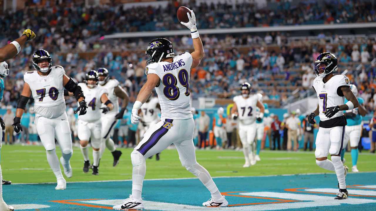 Lamar Jackson Finds Mark Andrews for Touchdown | Game Highlight