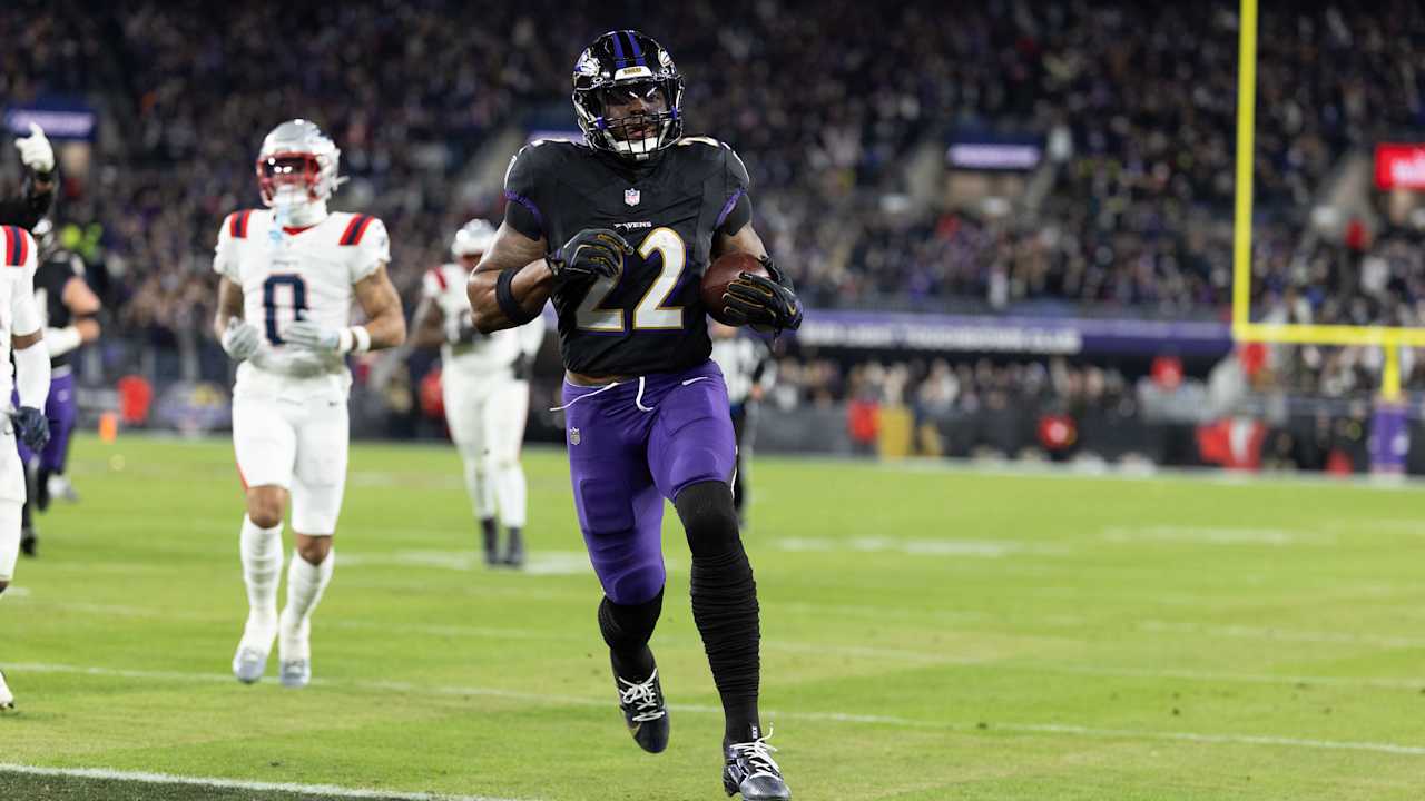 Game Action Gallery: Ravens vs. Patriots