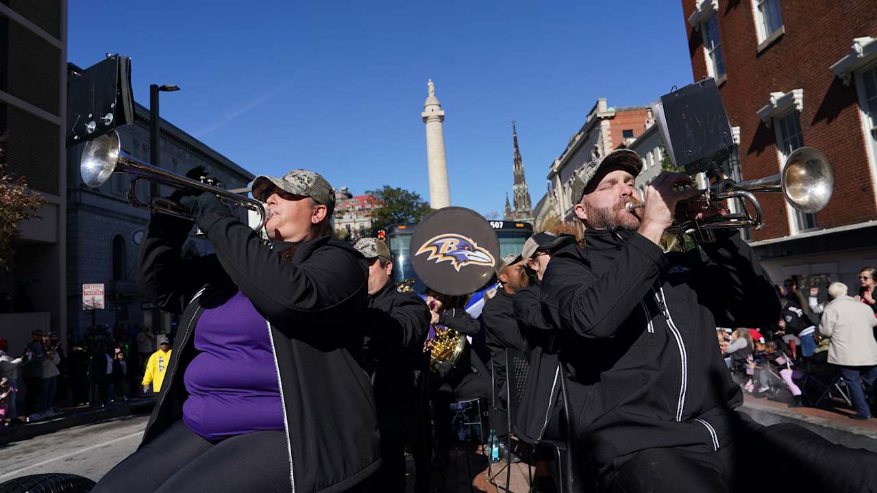 Marching Ravens, Cheerleaders, and Poe in the Mayor's Veterans Day Parade