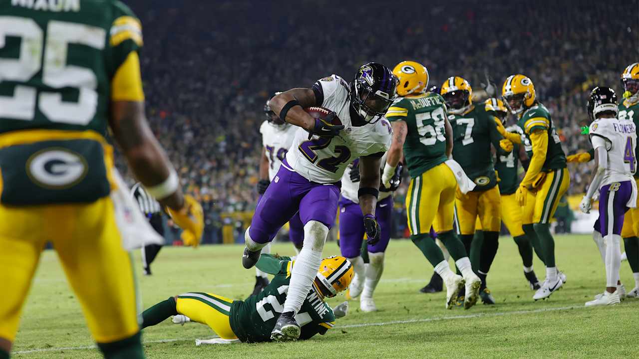 Hat Trick! Derrick Henry Scores Third Touchdown of First Half | Game ...