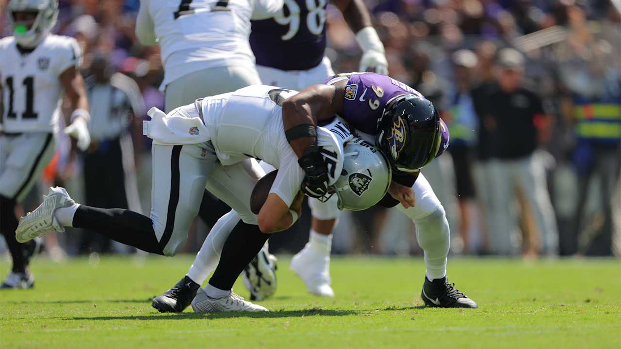 Odafe Oweh Gets a Second Sack in First Quarter | Highlights: Ravens vs. Raiders, Week 2