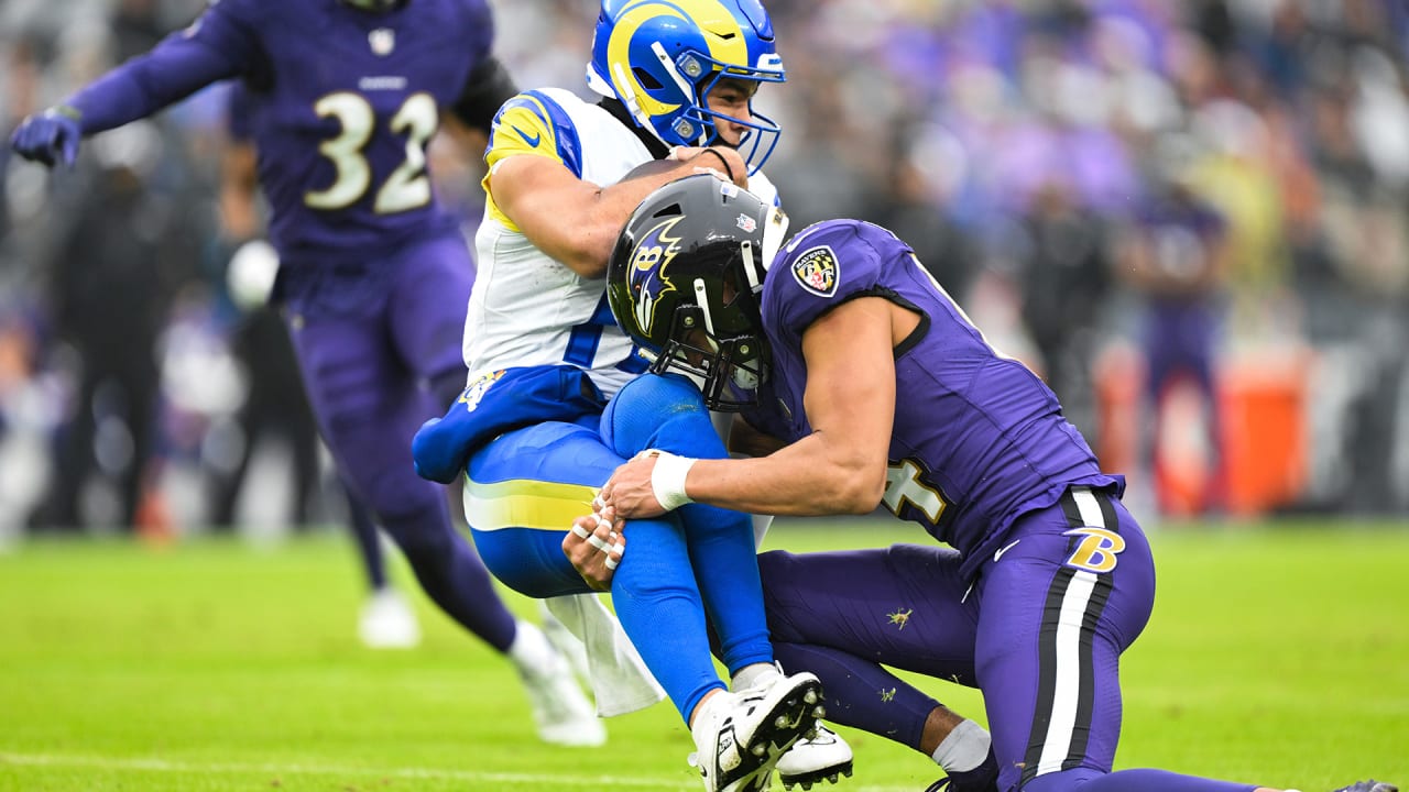 Kyle Hamilton Is Week-to-Week With Sprained Knee