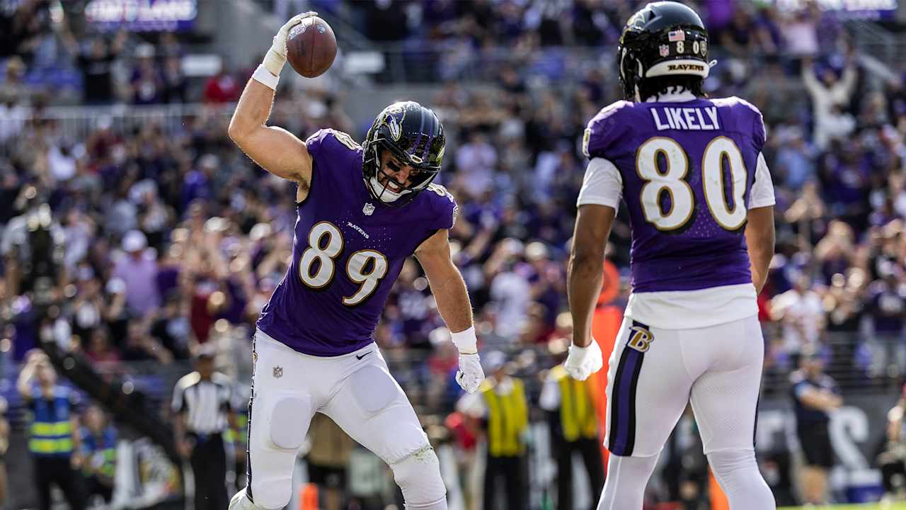 Top Shots: Ravens Top Commanders in Baltimore