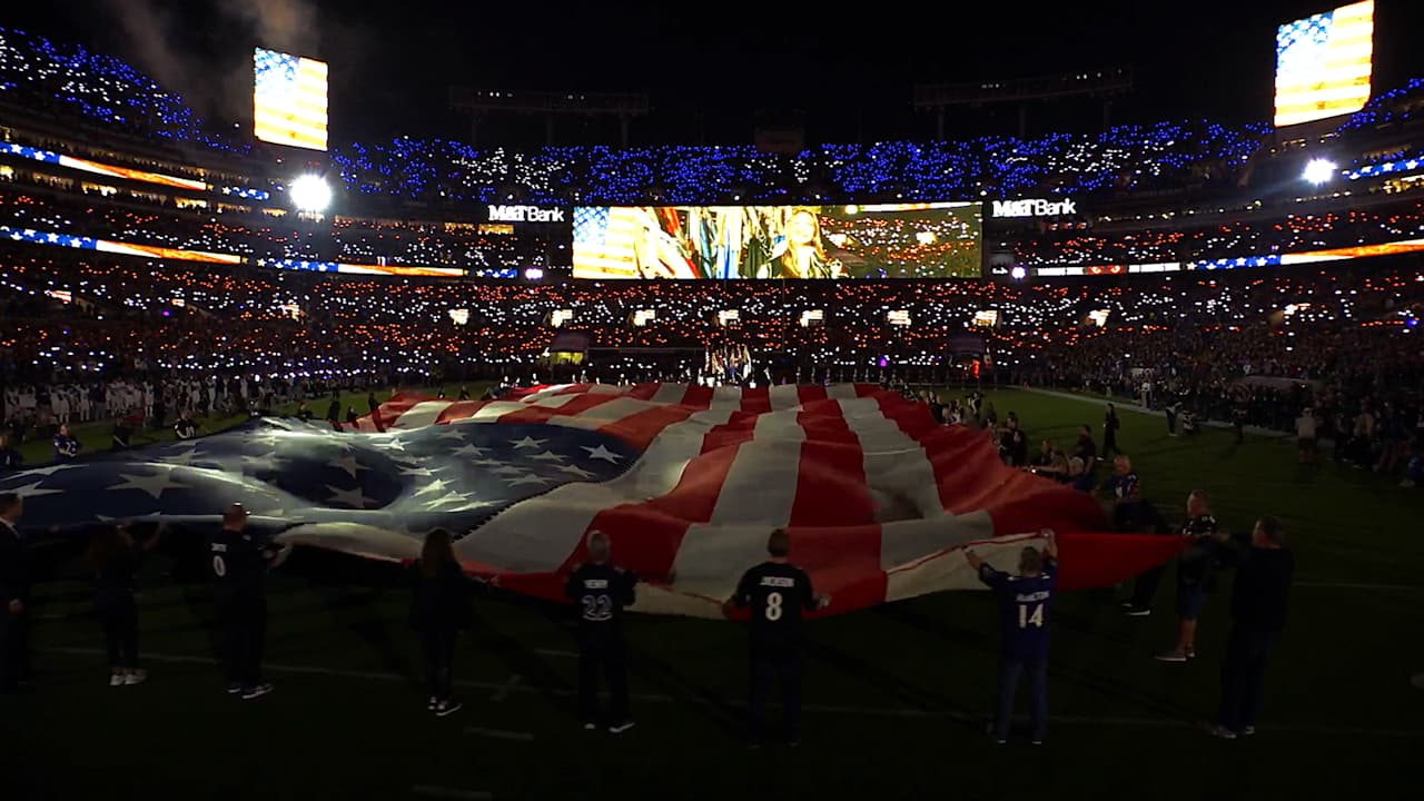 Watch Ravens Fans Make History With Fan-Powered Light Show