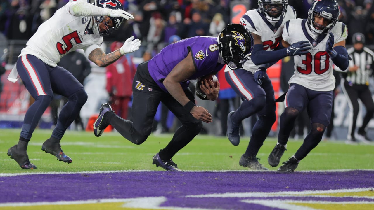 Lamar Jackson Runs in 15-Yard Touchdown | Ravens-Texans Playoff Highlights