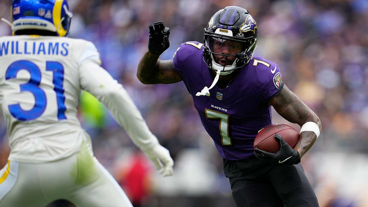 Game Action Gallery: Ravens vs. Rams, Week 6