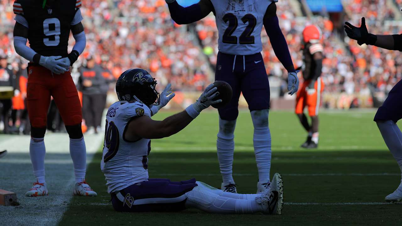 Mark Andrews Makes Tough Touchdown Catch | Ravens vs. Browns Highlights ...