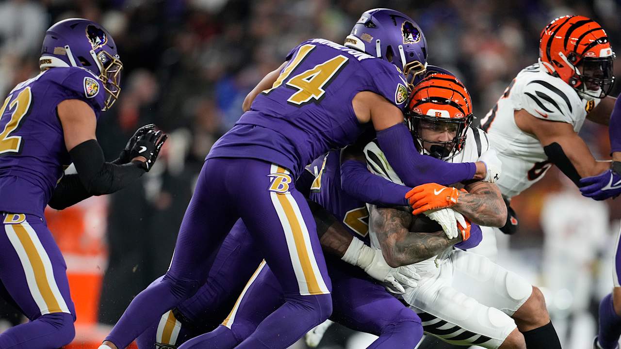 Game Action Gallery: Ravens vs. Bengals, Week 13