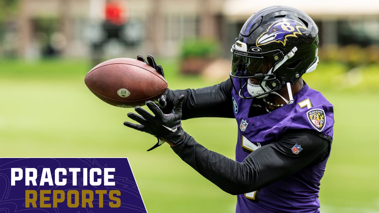 Lamar Jackson Hits Rashod Bateman With Perfect Bomb | Ravens Practice ...