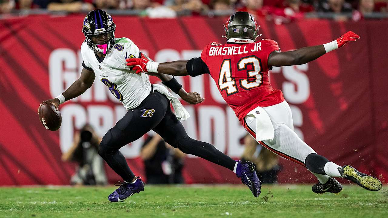 Top Shots: Ravens Defeat Buccaneers on 'Monday Night Football'
