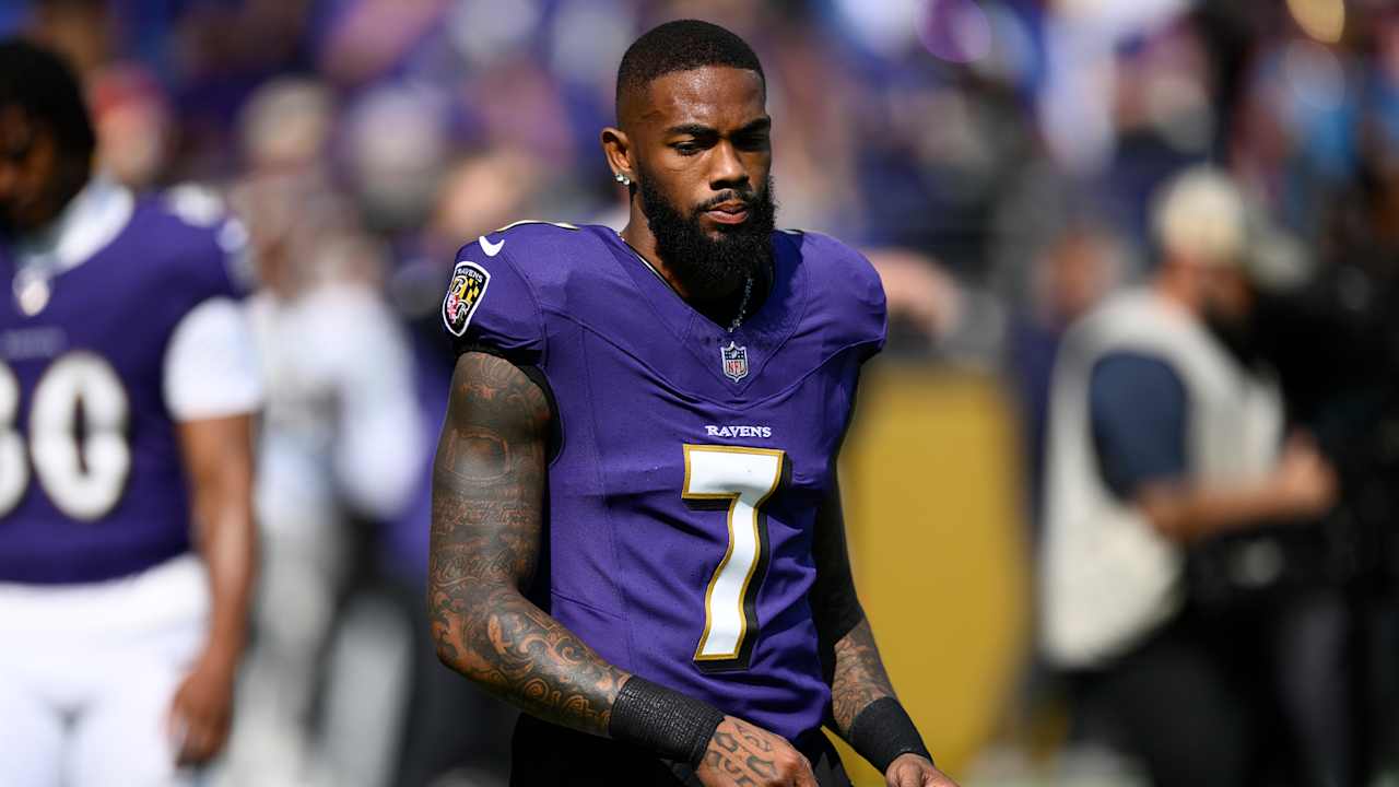 Rashod Bateman Suffers Knee Injury Against Eagles