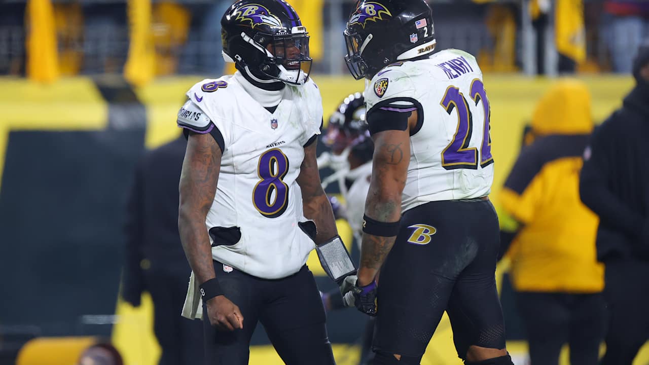 Lamar Jackson's Best Plays From Three-Touchdown Game vs. Steelers ...