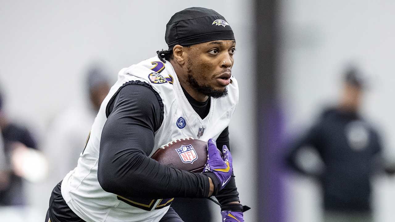 Photos: Ravens Prepare for Christmas Day Showdown