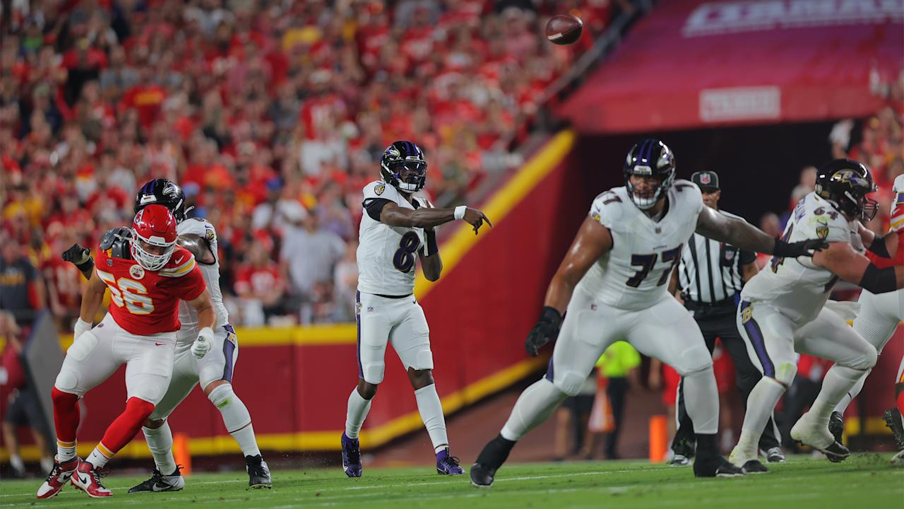 Game Action Gallery: Ravens at Chiefs, Week 1