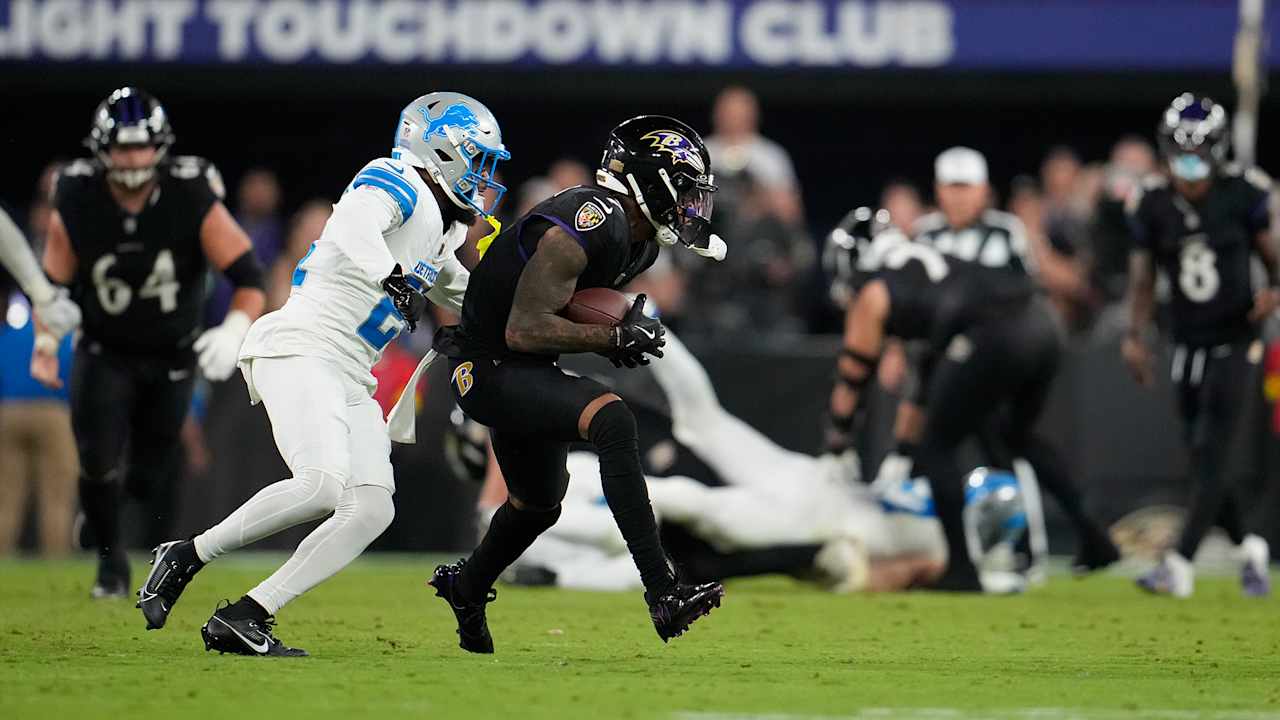 Lamar Jackson Zips Ball to Rashod Bateman Across the Middle | Game ...