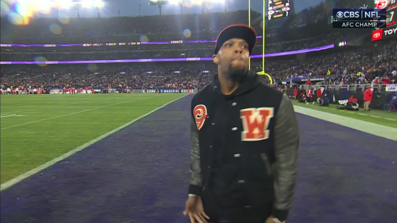 Watch Terrel Suggs Enter M&T Bank Stadium to Omar Whistle