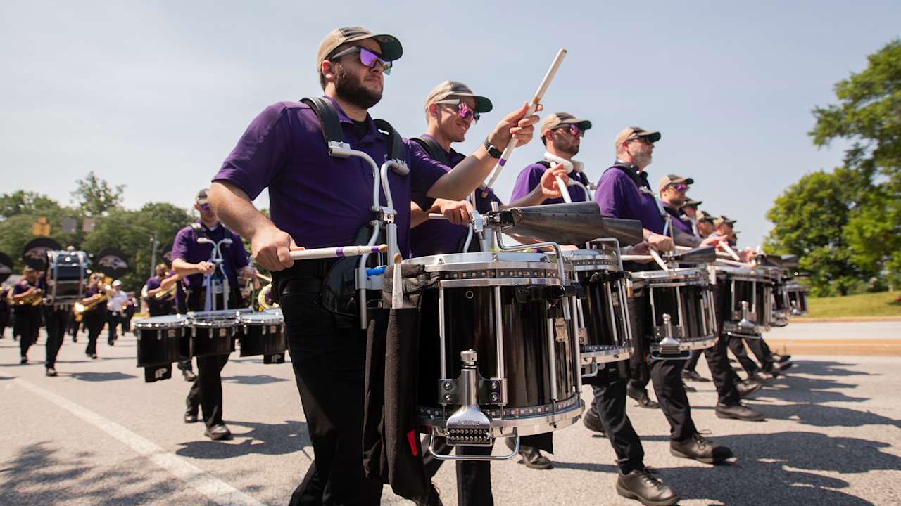 Photos: Marching Ravens Visit Towson for Fourth of July