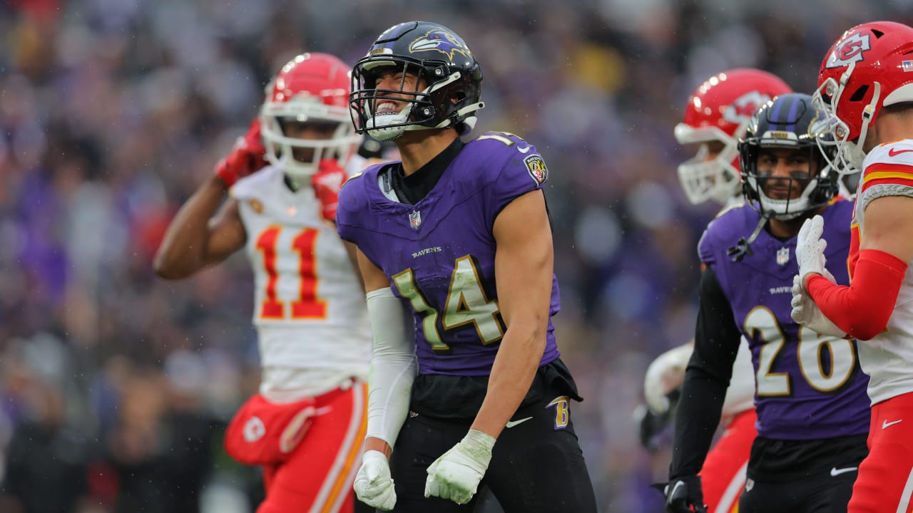 Kyle Hamilton, Ravens Defense Makes Fourth-Down Red Zone Stop | Ravens ...