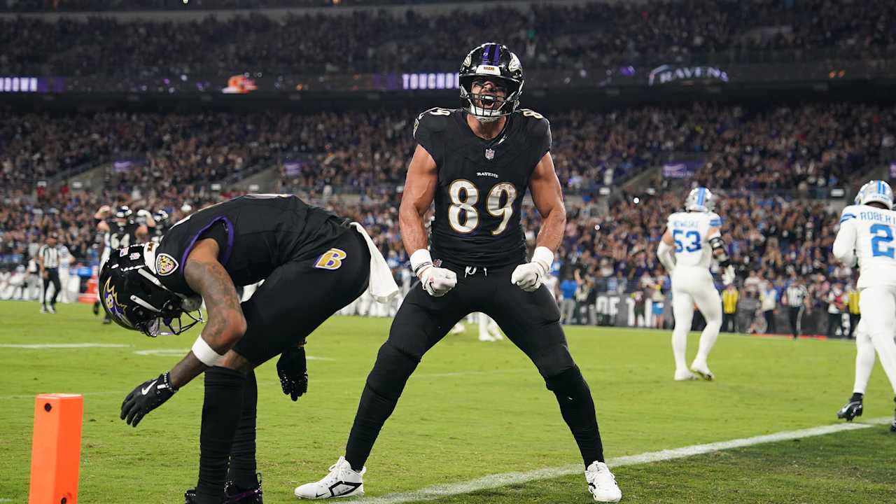 Mark Andrews Extends for Diving Touchdown Catch | Game Highlight
