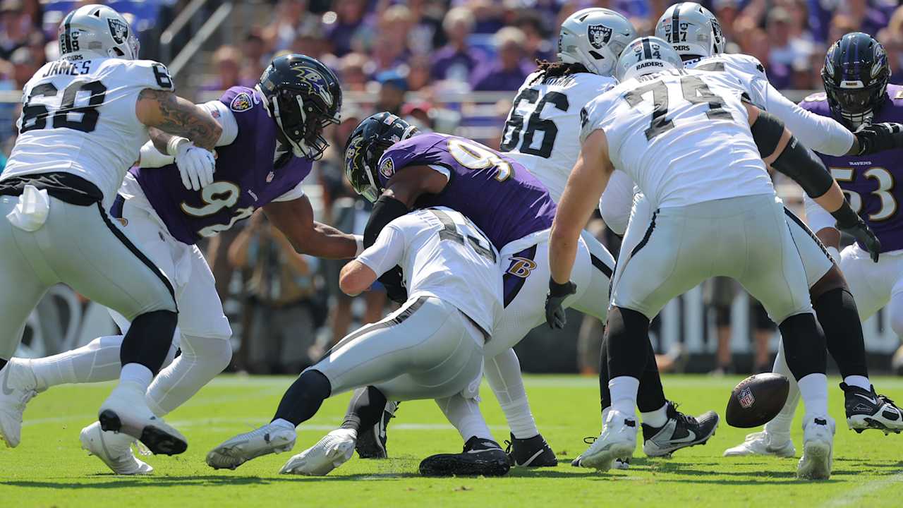 Odafe Oweh Gets Strip Sack on Raiders' First Play | Highlights: Ravens vs. Raiders, Week 2