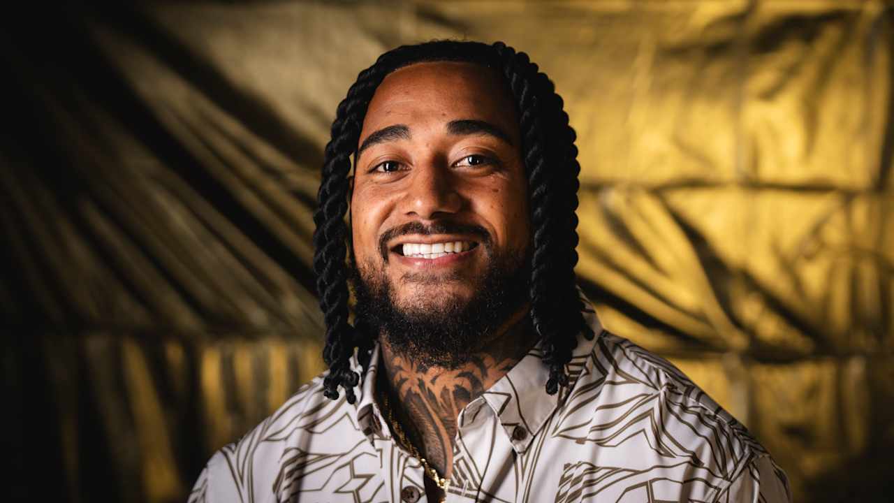 New U.S. citizen Frankie Luvu determined to help sponsor his parents