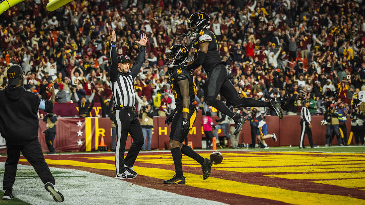 'Our winning moment': Commanders players react to Hail Mary catch vs. Bears