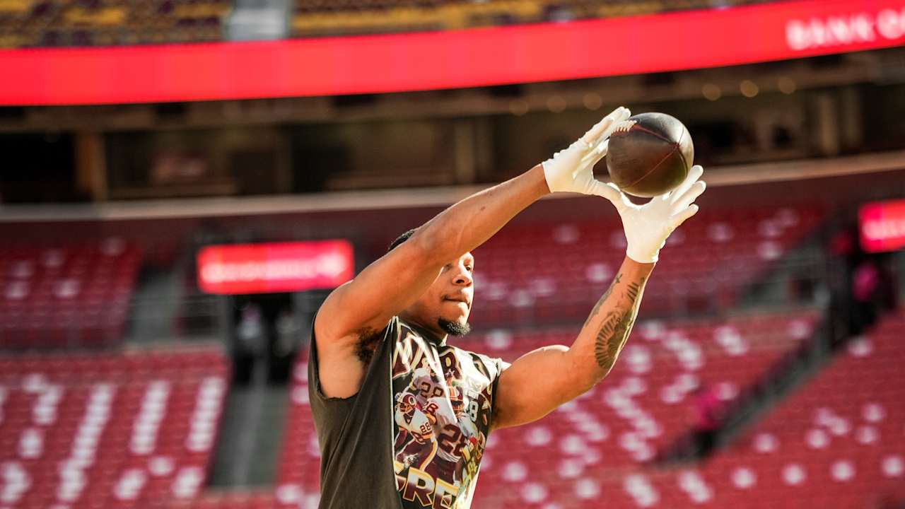 PHOTOS | Commanders vs. Panthers, Week 7 pregame