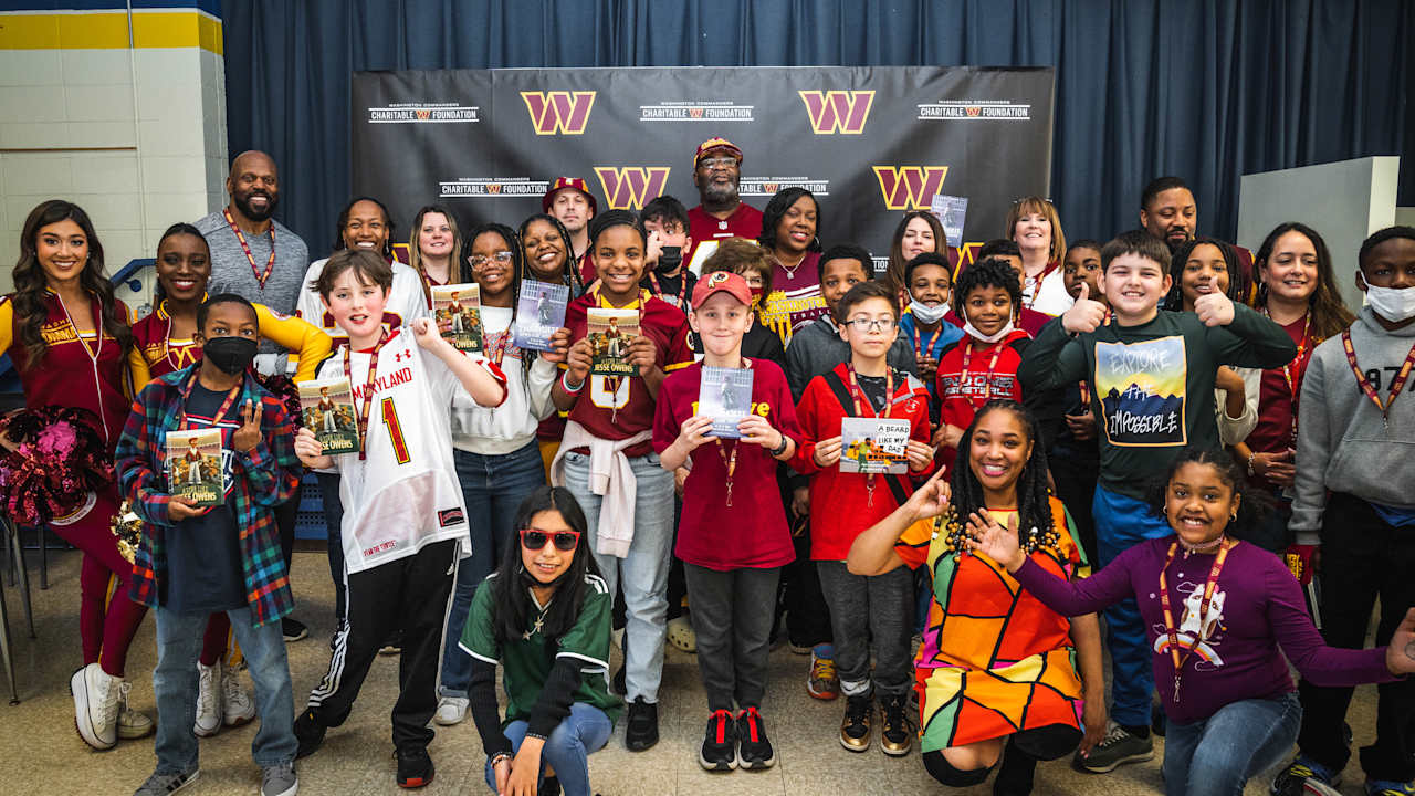 PHOTOS | Commanders team up with Washington Legends and more for ...