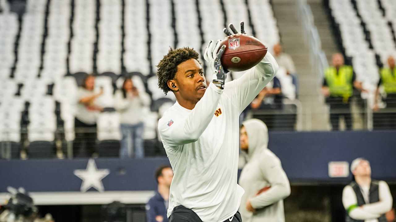 PHOTOS | Commanders vs. Cowboys, Week 12 pregame