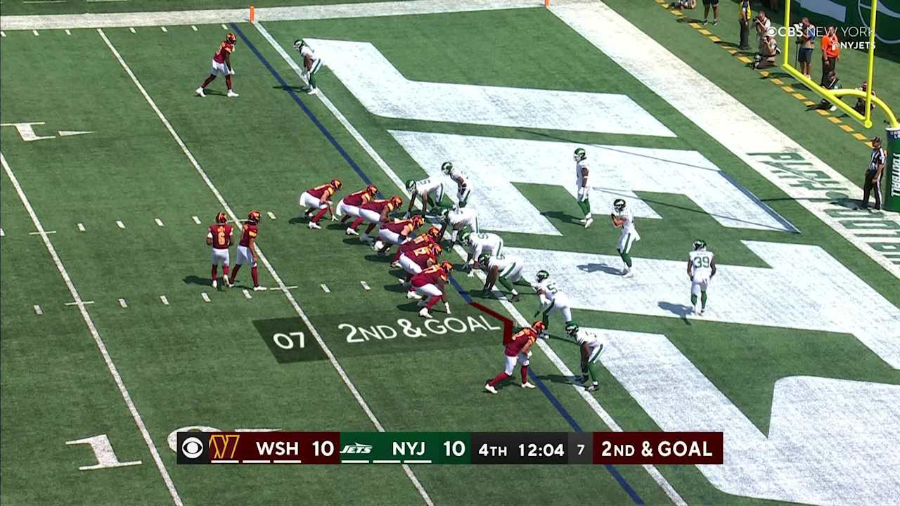 Michael Wiley walks into end zone to reclaim Commanders lead in fourth ...