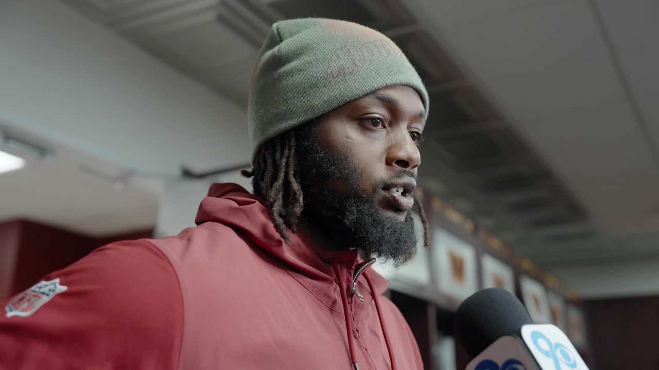 Inside the locker room | OLB Dante Fowler Jr.