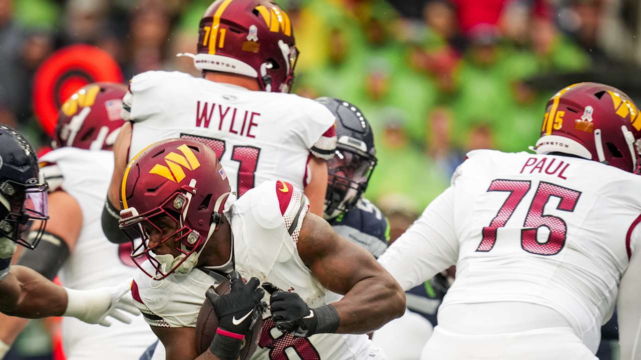 PHOTOS | Commanders vs. Seahawks, Week 10