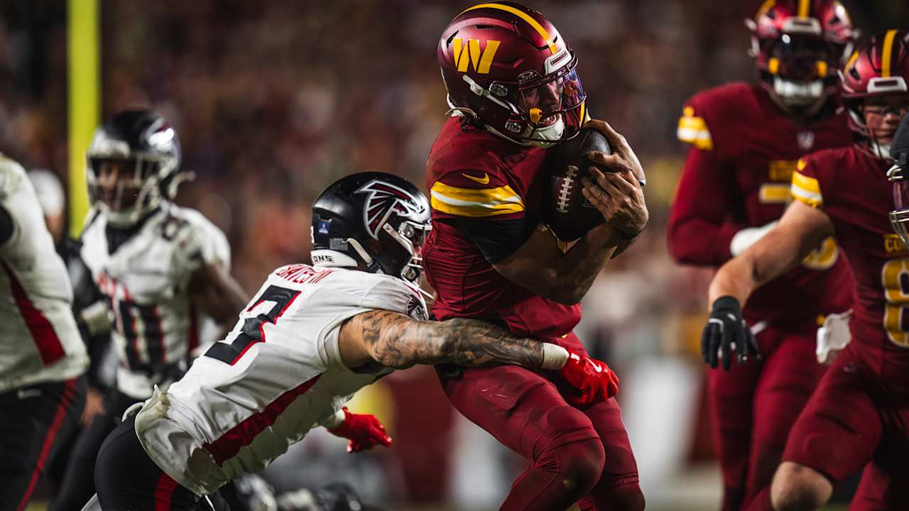 Daniels stays cool under pressure ahead of first playoff game