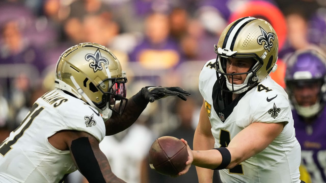 Photos: Game Action | Saints at Vikings | 2023 NFL Week 10