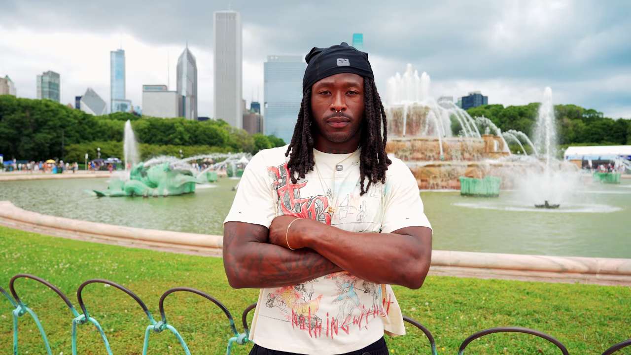 Mic'd Up: Alvin Kamara at NASCAR's Chicago Street Race