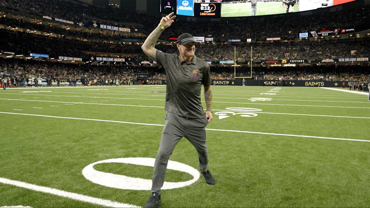 Jeremy Shockey led Saints Pregame Chant vs. Bucs