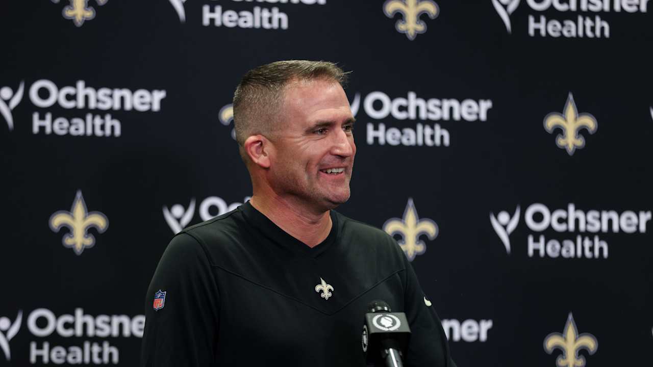 Photos: Darren Rizzi announced as interim head coach