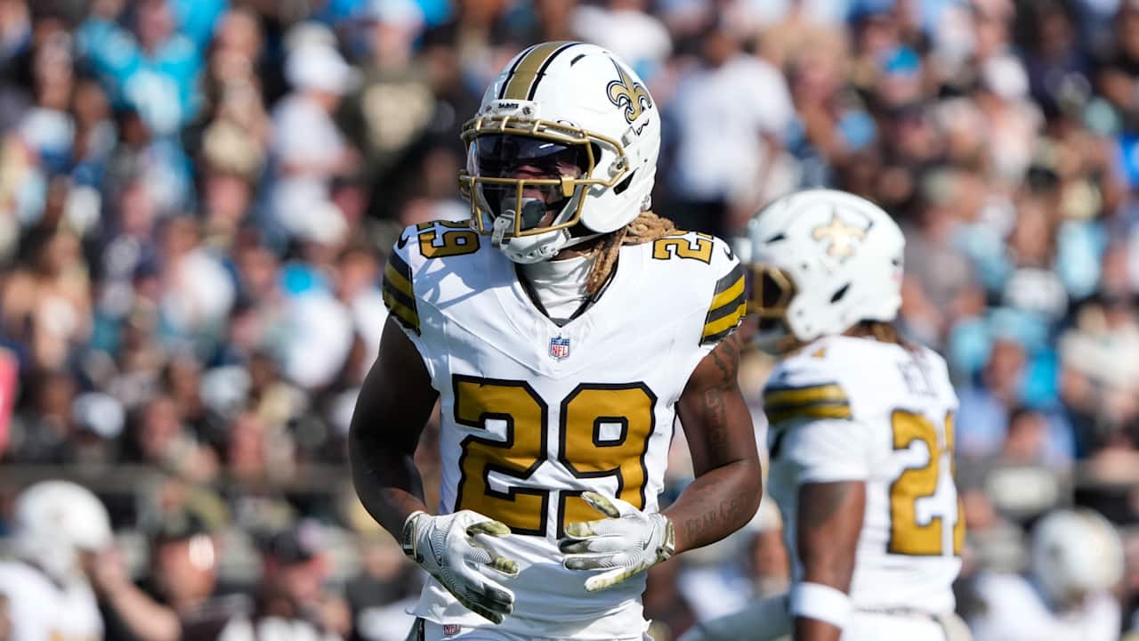 Quincy Riley on Tyler Shough's performance, Kool-Aid McKinstry 11/10/2025