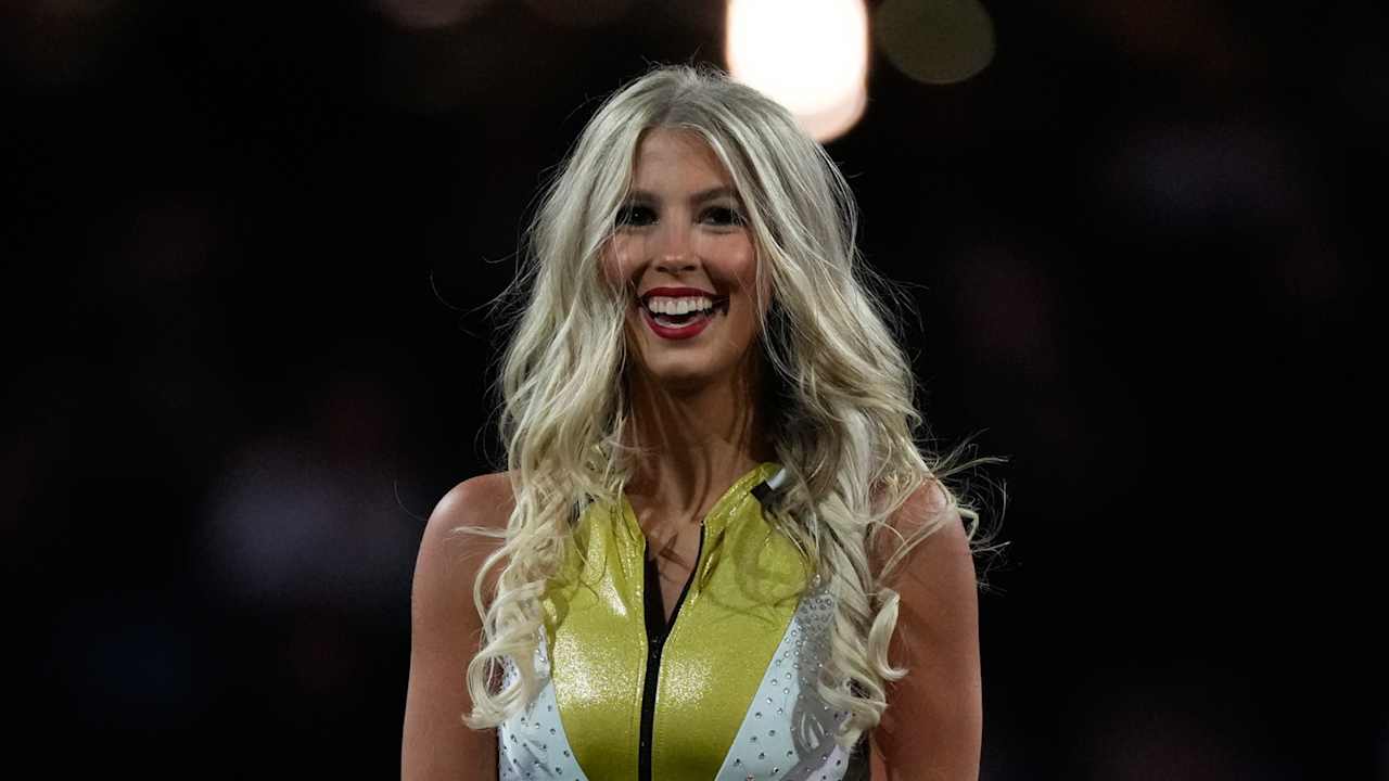 Photos: Jordan Gr. | 2024 Saints Cheer Krewe