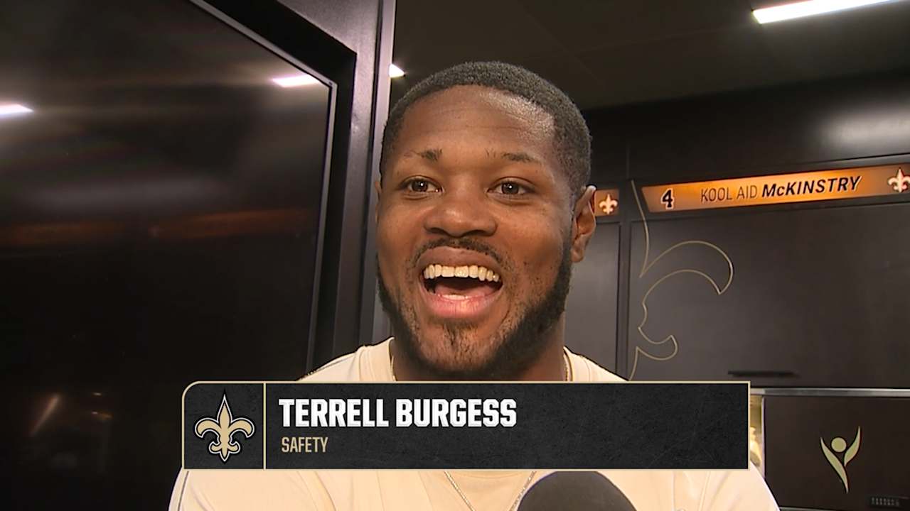 Terrell Burgess on Tyler Shough, team momentum 12/8/25