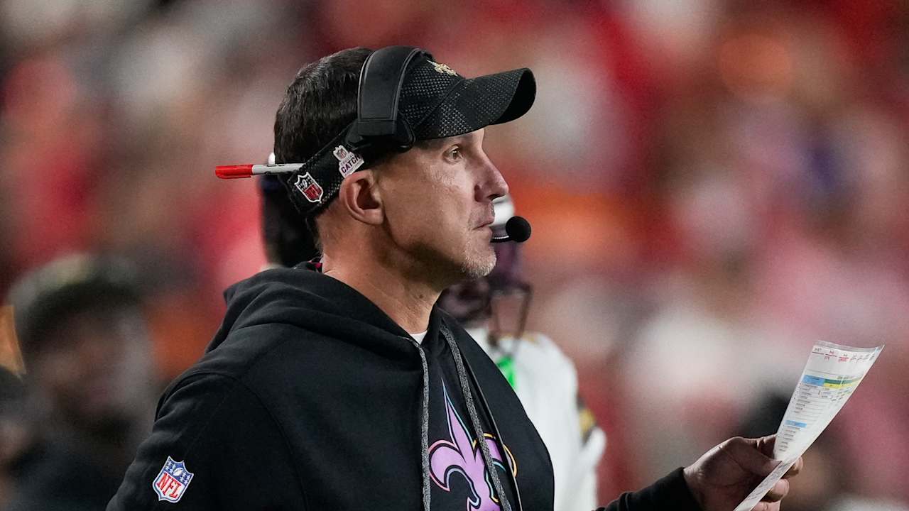 Saints await status update on injured quarterback Derek Carr