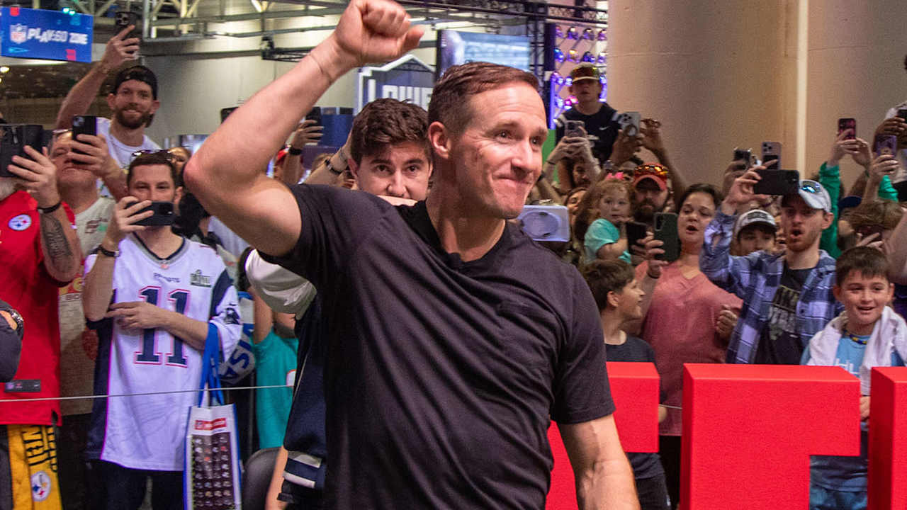 Photos: Drew Brees, Cam Jordan greet fans at Super Bowl Experience