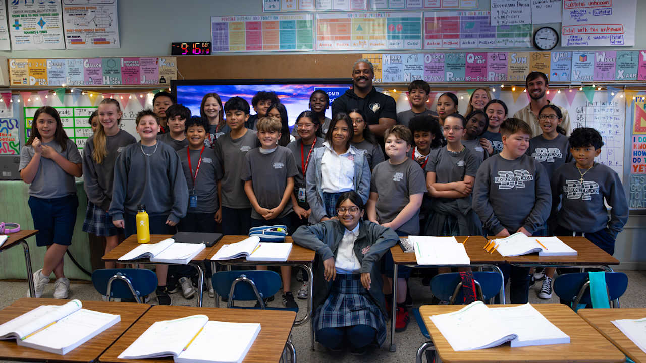 Photos: Cam Jordan visits Bissonet Plaza Elementary