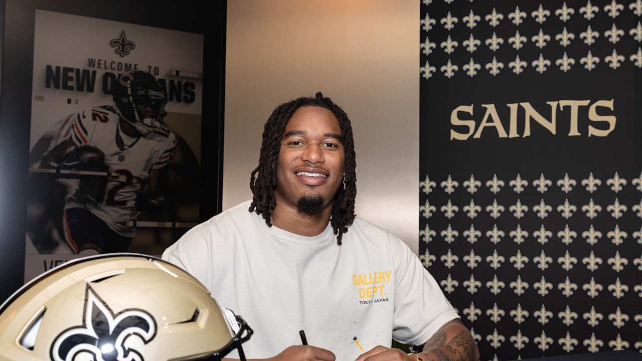 Photos: Velus Jones Jr. signs contract with Saints | 2025 NFL Free Agency